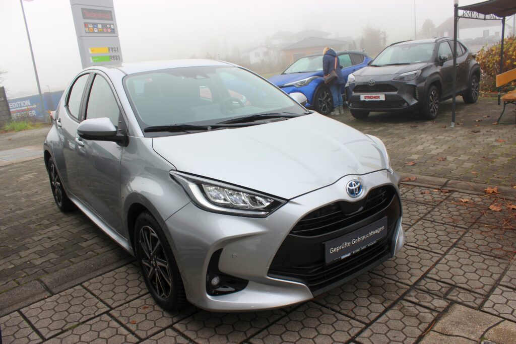 Autohaus Ströher | Toyota-Händler in Neukirchen
